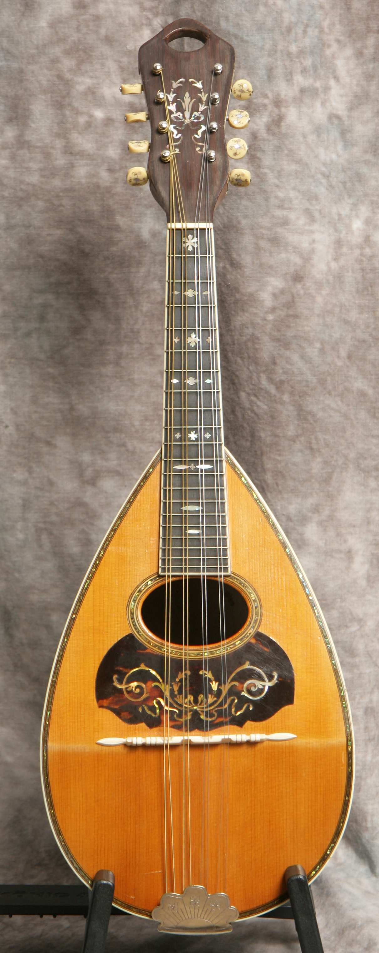 1917 Martin Style 6 Mandolin