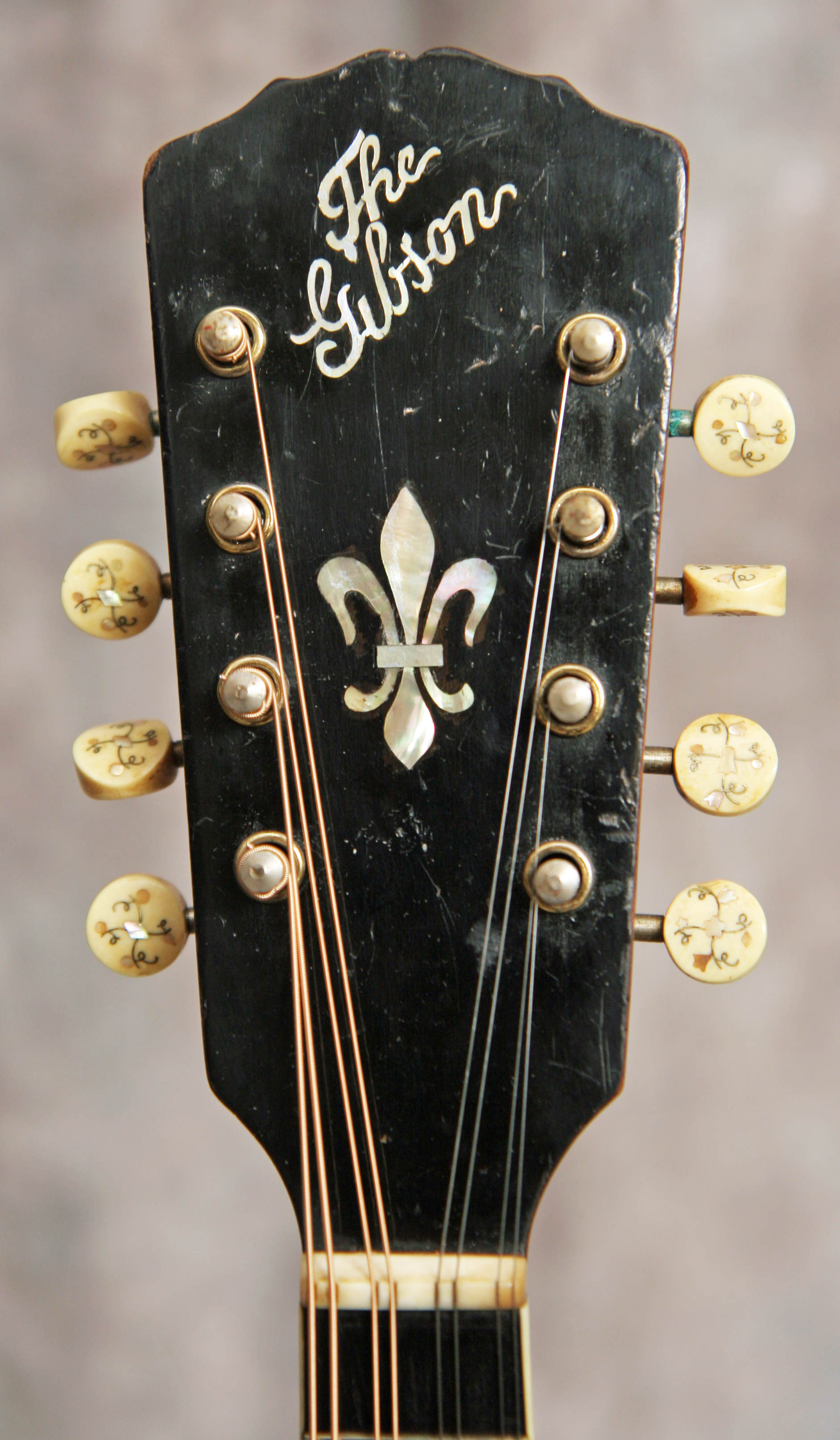 1917 Gibson A4 Mandolin