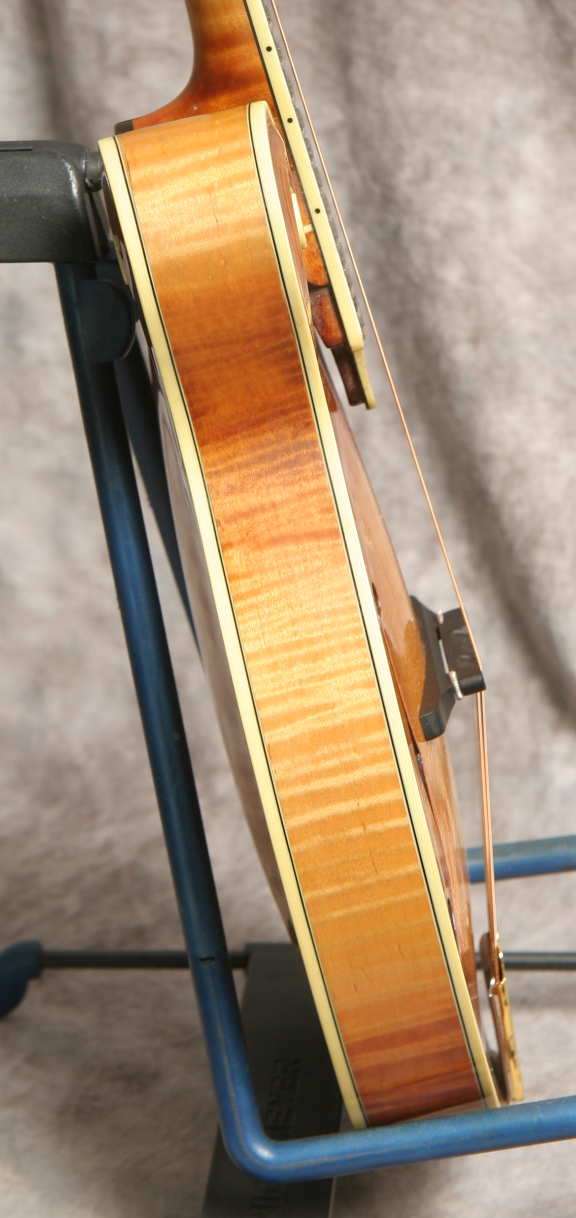 1988 Flatiron F5 Artist Mandolin
